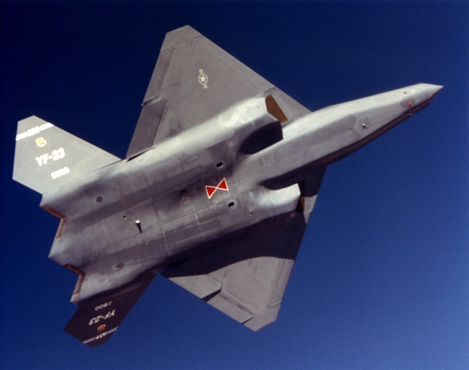 yf1 The red hourglass painted on the YF-23 PAV-1 for its maiden flight ...